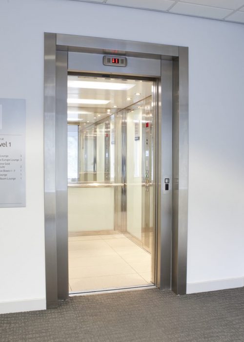 Traction MRL Atlas Gigas NA - Day Elevator and Lift